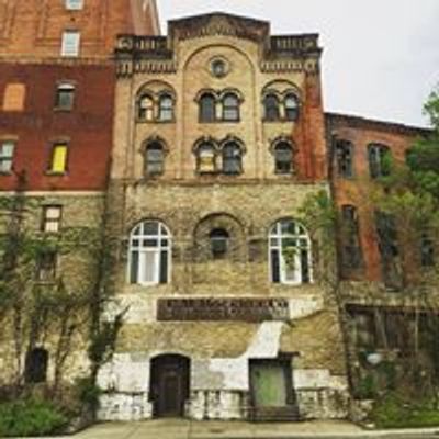 Major Tom (Oma Hong Kong) at The Mockbee at The Mockbee, Cincinnati on ...