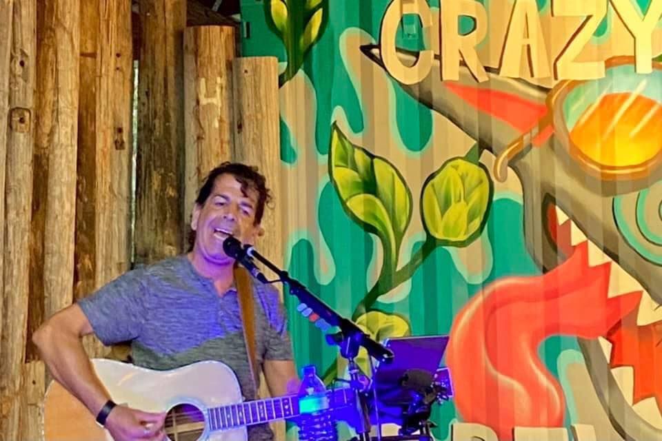 Gordon Russell at Crazy Dingo Brewery/Southern Fresh Farms | Crazy ...