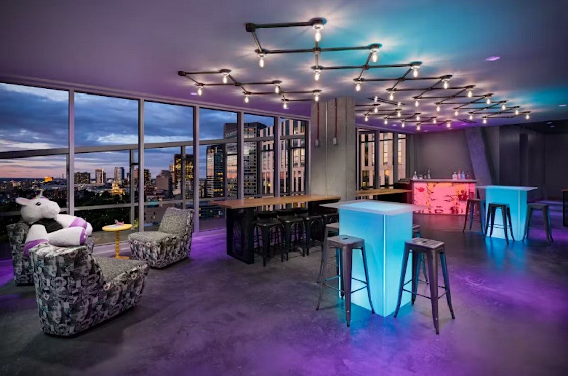 Boston Tech & Finance Networking Event at Bar Moxy, Boston on 3rd July ...