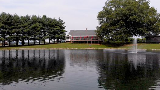 Sarah Lannom at StarView Vineyards, Cobden on 4th July, 2021