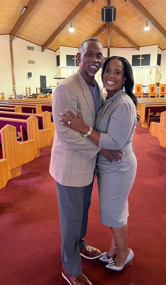 Usher Anniversary With Stellar Award Winner Phillip Carter at 1317 ...