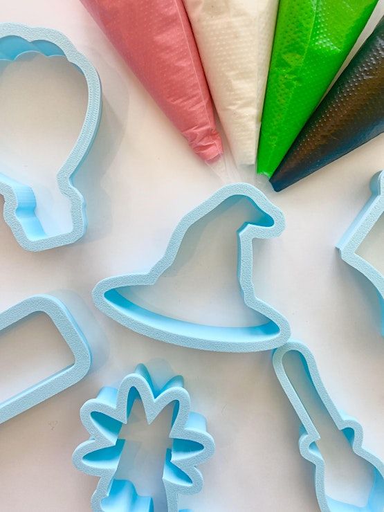 Wicked Sugar Cookie Decorating Class at Stir Coffee Co., Pooler on 14th ...