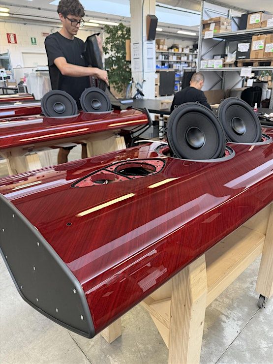 HiFi Meet and Greet: Sonus fabers Newest Speaker, Roberto Gamba at JS ...