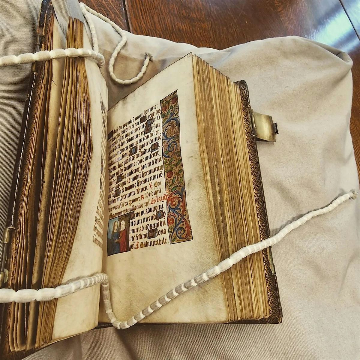 Quill making with Historia Normannis at Peel Park Base, Salford on 19th ...
