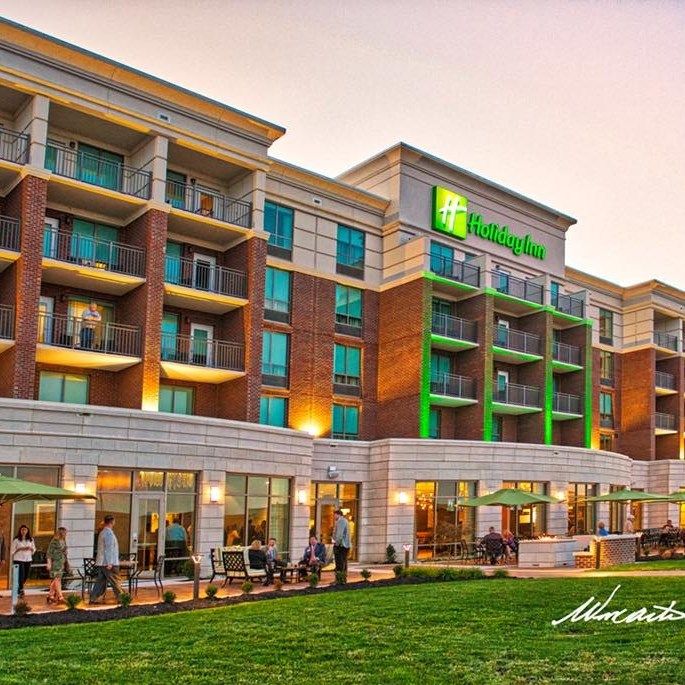 Swinging with Elvis Dinner Show at Holiday Inn Paducah Riverfront on ...