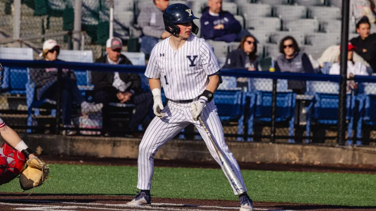 Parking Bryant Bulldogs at Yale Bulldogs Womens Basketball at John J ...