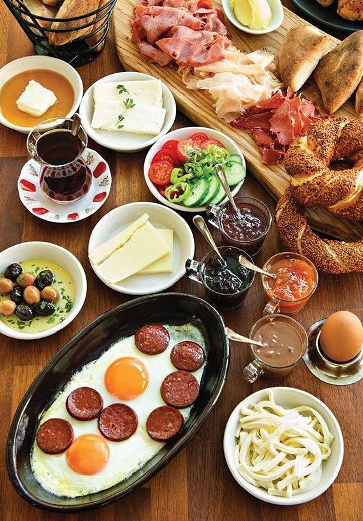 BRUNCH TURC; préparation et dégustation sur place at WELCOME BIO ...