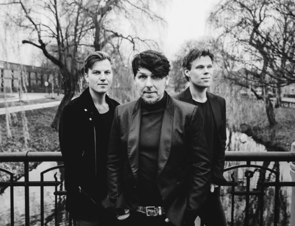 Celine Janssen - Opera voor Dummies | Munttheater Weert | Munttheater ...