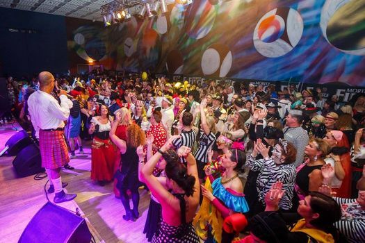 MUMMENSCHANZ 2022 | ROTUNDE - Alter Katholikentagsbahnhof, Bochum, NW ...