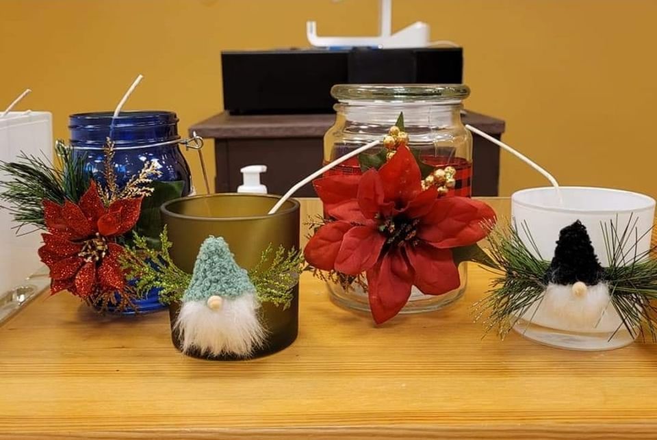 Candle decorating/making workshop at Manhattan Town Center on 3rd ...
