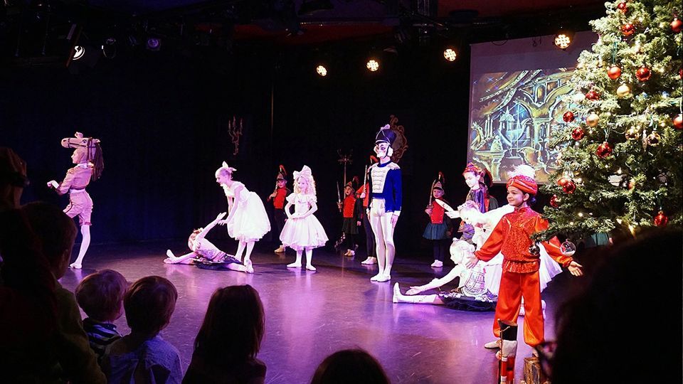 "The Nutcracker" ballet, Zeeheldentheater Den Haag 18.12.22 12:30 - 1 ...