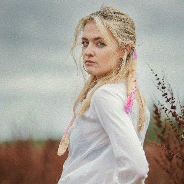 Louise Parker, Shannon Hynes at Green Note, London on 17th May, 2022