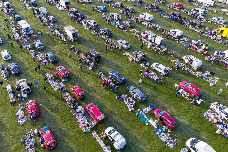 Februarys Junk In The Trunk at 13940 US Hwy 301 Oxford, FL, United ...