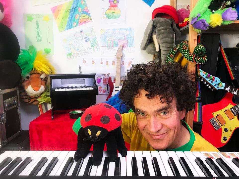 Dirk Scheele - Muziek maken met Dirk Scheele (2+) | Theater de ...