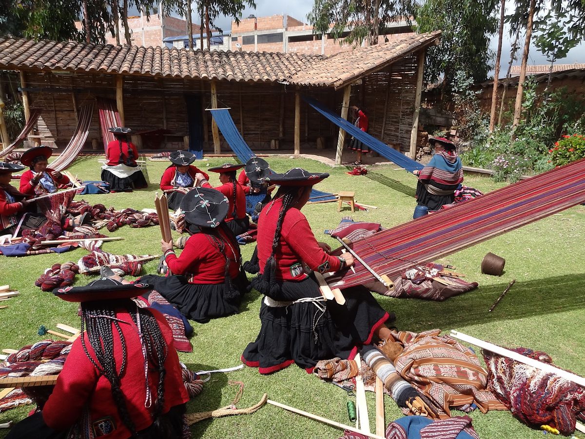 Celebrate the Weavers of Centro de Textiles Tradicionales del Cusco ...