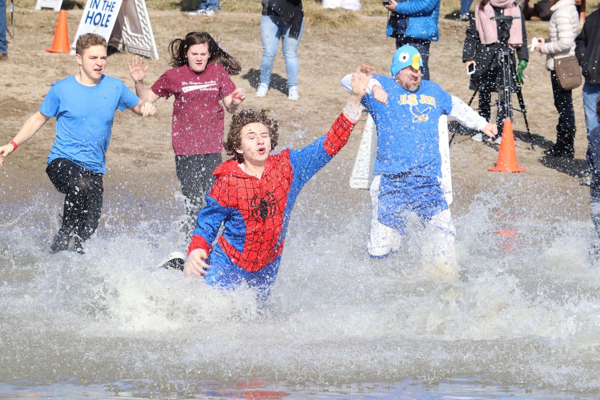2022 Fort Wayne Polar Plunge for Special Olympics at Metea County Park ...