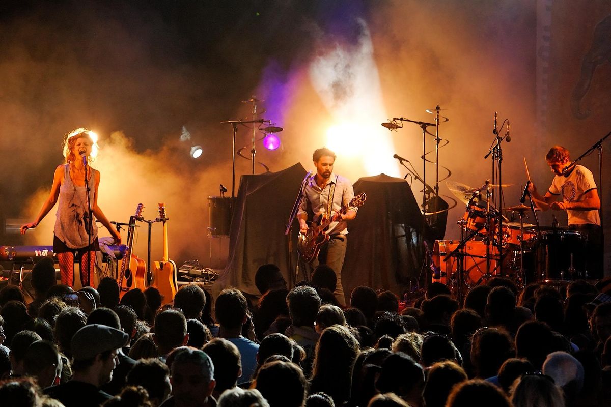 NADEAH aka The loveGods (+ Weird Brainz + Drawing Deads) at L'Armony, Montreuil on 22nd April, 2023