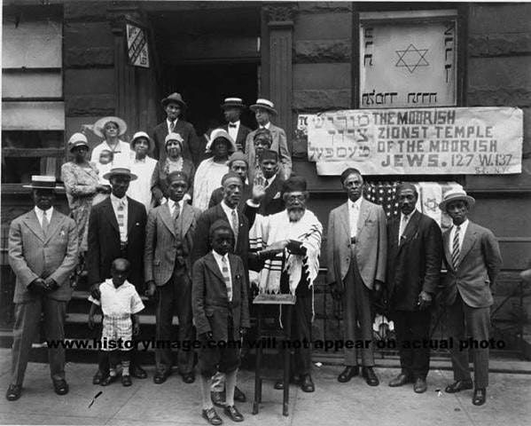 The Jewish Harlem Walking Tour at 163 West 125th Street, New York on ...