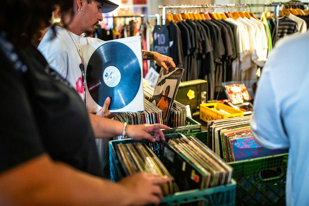 Vintage + Vinyl Records Night Market (Pickers Playground @ Crescent) at ...