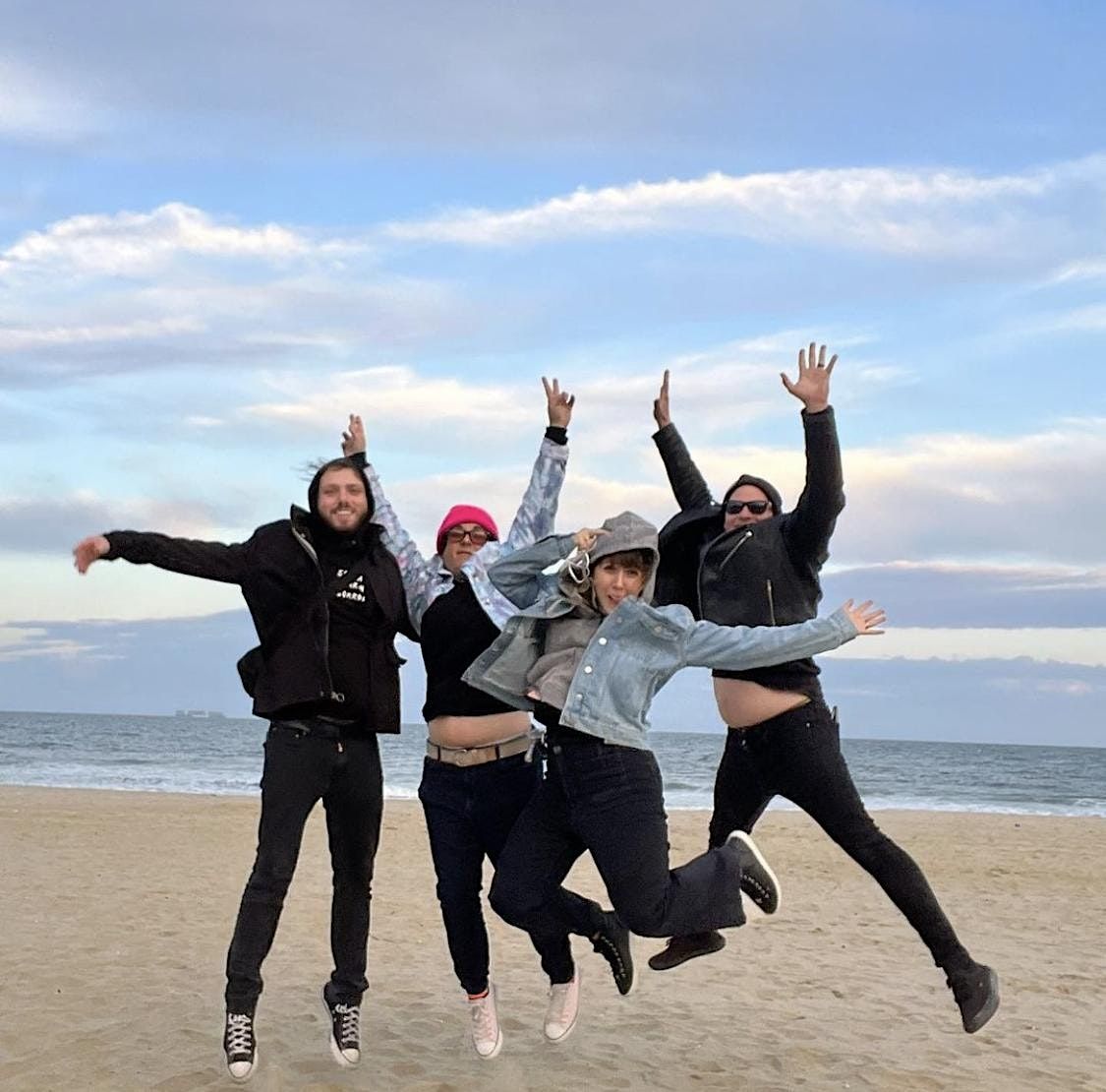 Tiny Stills, Magazine Beach and Susie True! | The Smell, Los Angeles ...