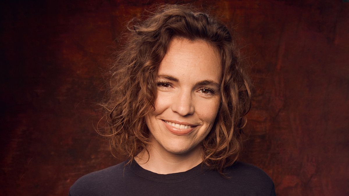Beth Stelling | Punch Line Comedy Club - Houston | October 8 to October 10
