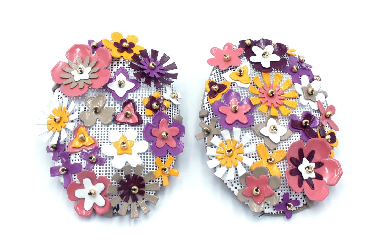 Colorful Jewelry: Powder Coating with Courtney Powell at Contemporary ...