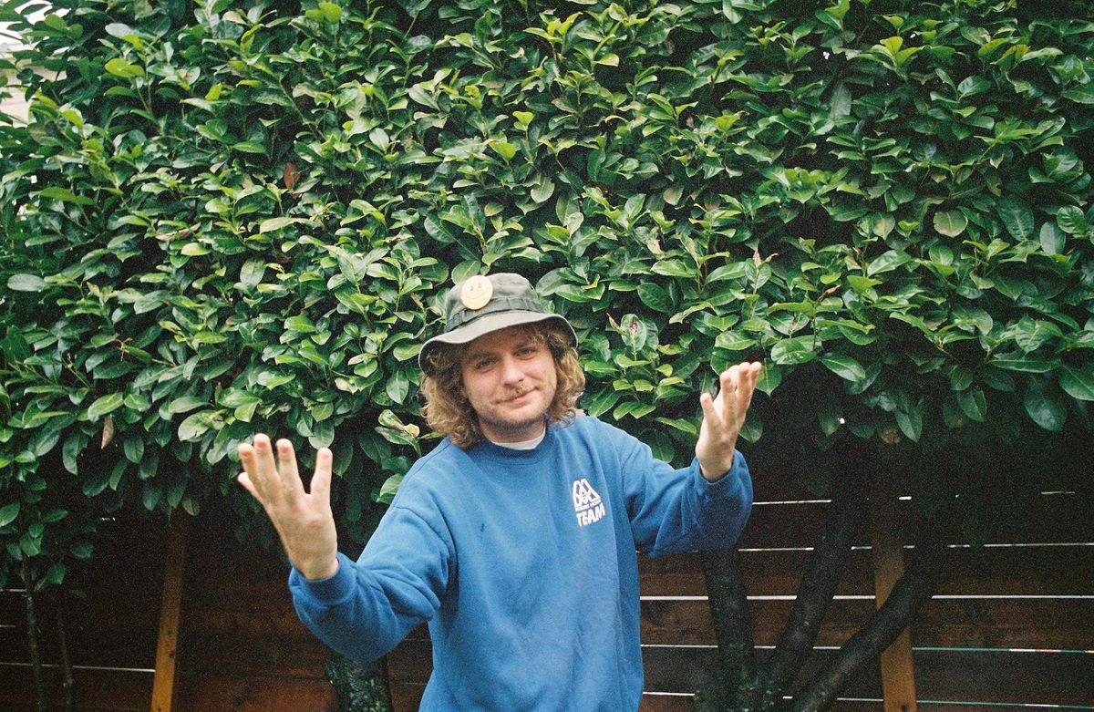 Mac DeMarco:: Henry Miller Memorial Library Big Sur 8/16 at Henry ...