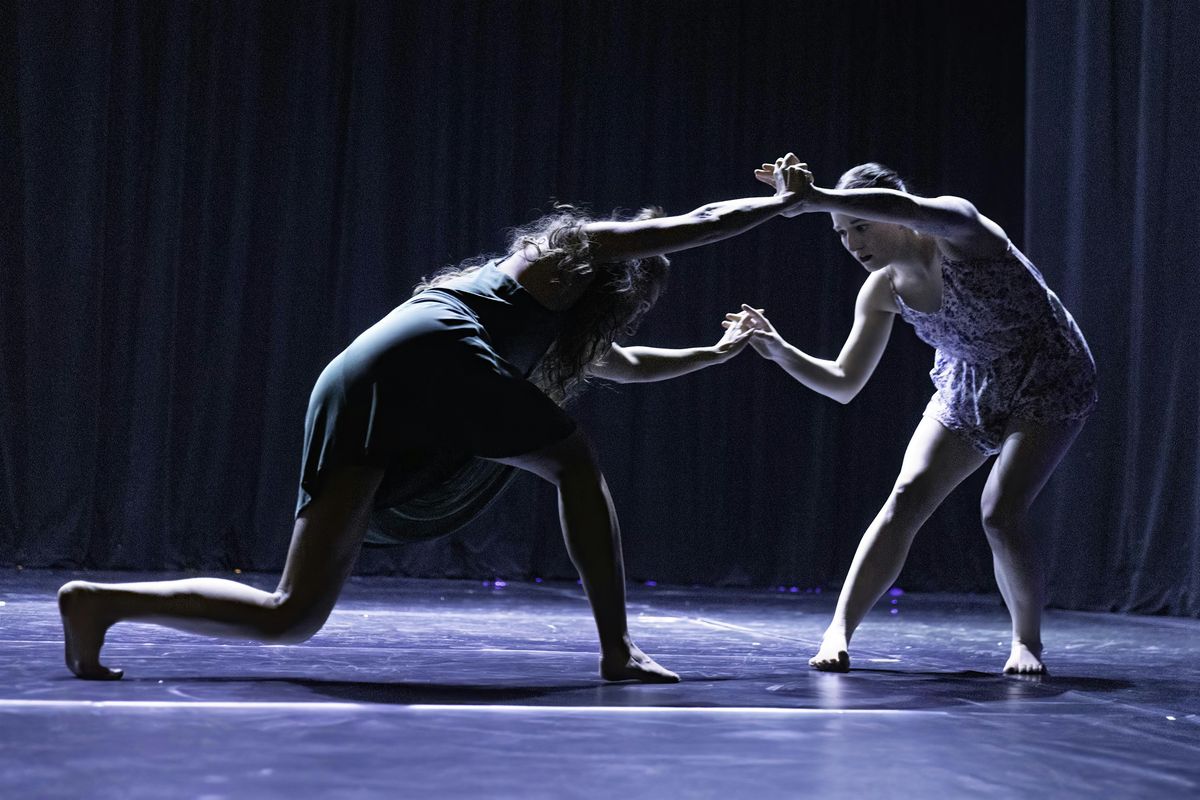 Masterclass with Yinqi Wang and Maggie Xiao Liang - Contact Improv at ...