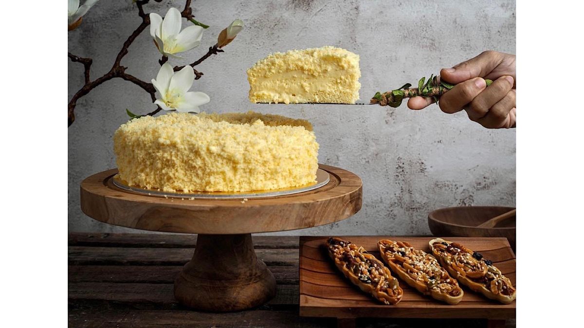 Hokkaido Double Fromage & Salted Caramel Nutty Boat at Spazio @ Kovan ...