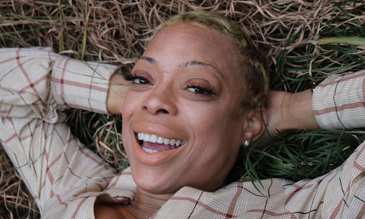 Tipsy Tuesdays Hosted by Comedian KatiefunnyAF Featuring MAB 2.0 Band ...