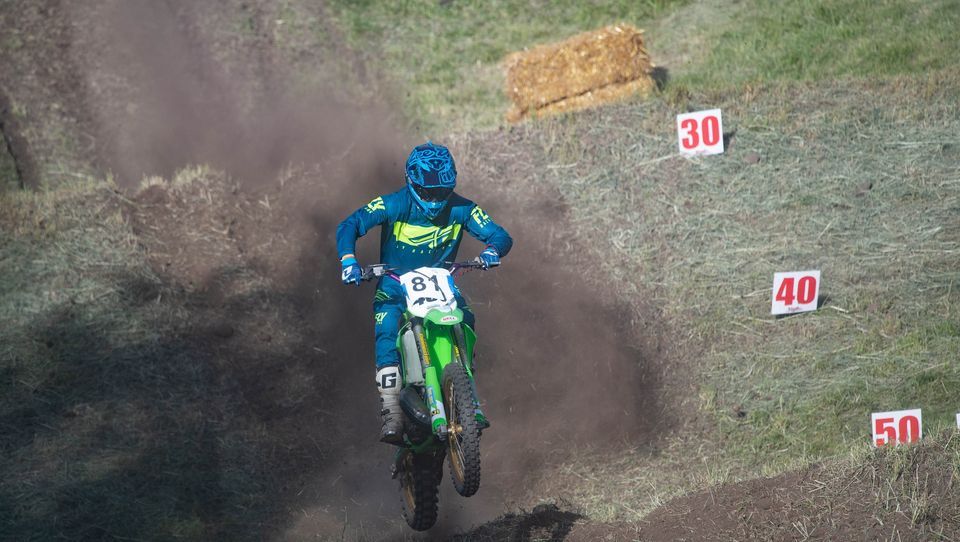 KMSR Fathers Day Motorcycle Hillclimb at Sunburst Ski Hill, Kewaskum on ...