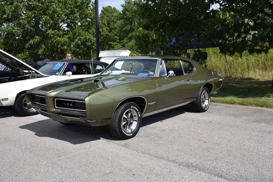 Leonard St Car & Bike Cruise In at Colonial Courtyard at Clearfield on ...