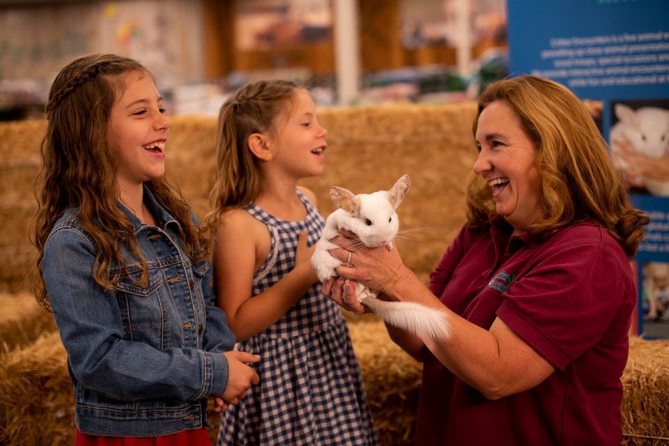Critter Encounters--Live Animal Show! | Kahoots Feed and Pet - Chino ...