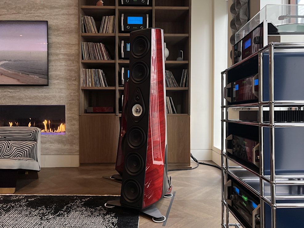 HiFi Meet and Greet: Sonus fabers Newest Speaker, Roberto Gamba at JS ...