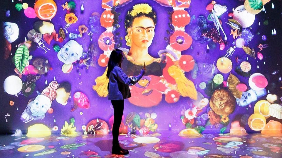 Viva Frida Kahlo - Immersive Experience Berlin at Nåpoleon Komplex ...