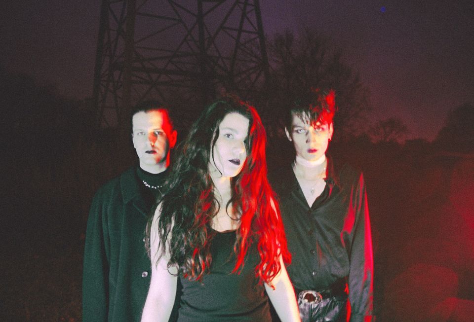 LYSCHKO + SHE-DOG // Solingen - Waldmeister at Waldmeister e.V. Raum ...