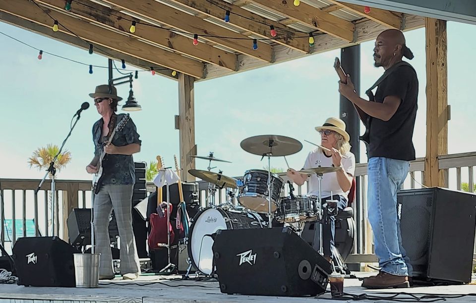 Chad Marshall Band in Biloxi ON THE BEACH at Lucy's Retired Surfers Bar ...