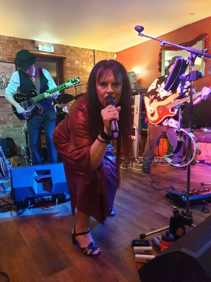 ANT GREEN | The Crown Inn Heanor, Kimberley, EN | October 30, 2022