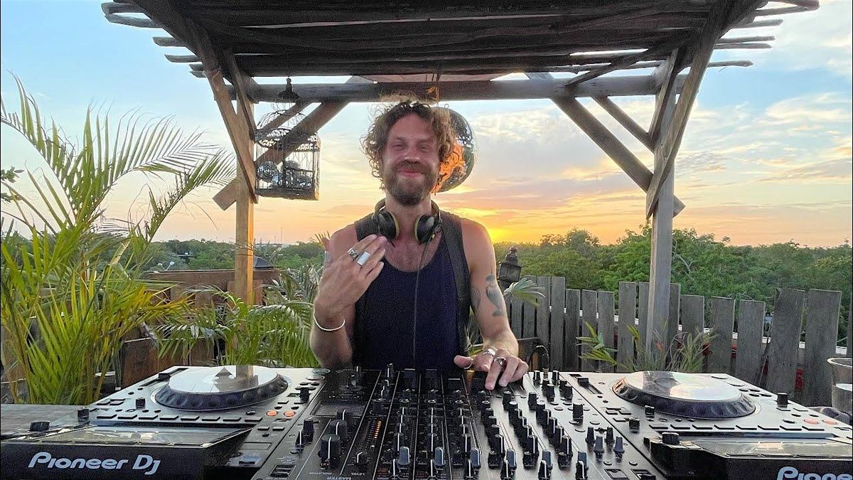 Beat Club Mx presents: UR PERSPECTIVE w/ YokoO (France/Satya Records ...