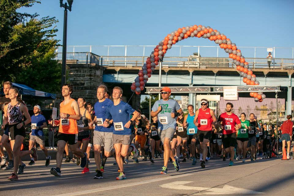 Cincinnati Aruna Run at Smale Riverfront Park, Cincinnati on 5th ...
