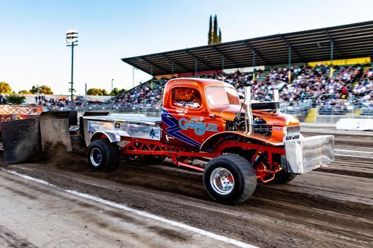 Truck & Tractor Super Pull at 900 N Broadway Ave, Turlock, CA 95380 ...