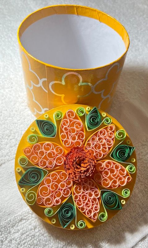 Quilling with Joni David at The Hub on Canal, New Smyrna Beach on 22nd ...