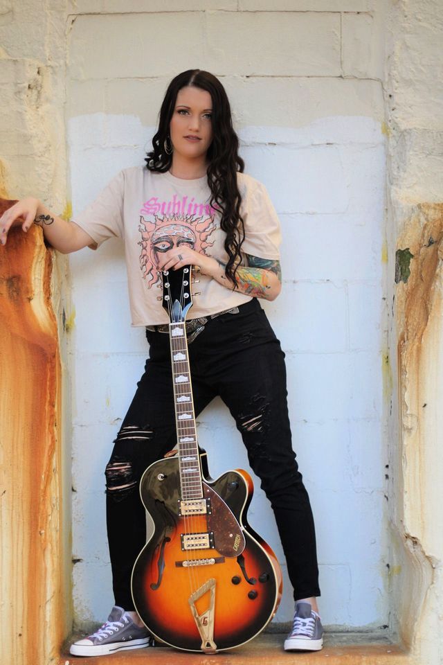 Outlaws Presents Heather Nikole Harper at Outlaws Longview Bar Longview ...