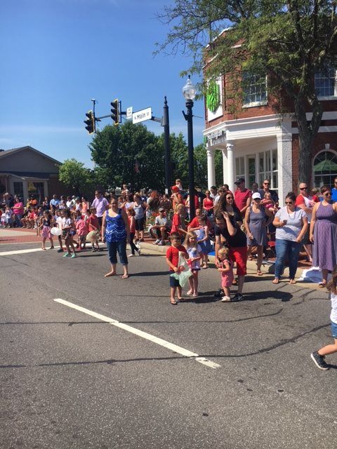 North Canton Jaycees July Fourth Parade Sponsored by Pond Wiser Inc at ...