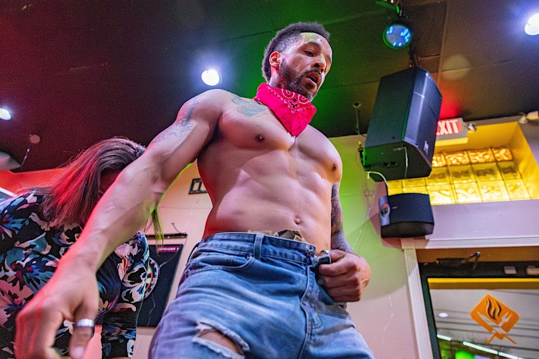 "MAGIC MIKE" Night North Royalton, OH (6-9-2026) at Amici Italian ...